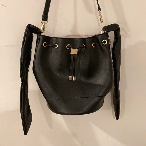 Zara | Bags | Zara Black Bucket Bag Nwt | Poshmark